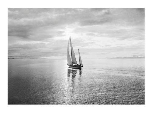 Diamond Head in Swiftsure Race by Photography Collection – Bruce Teleky ...